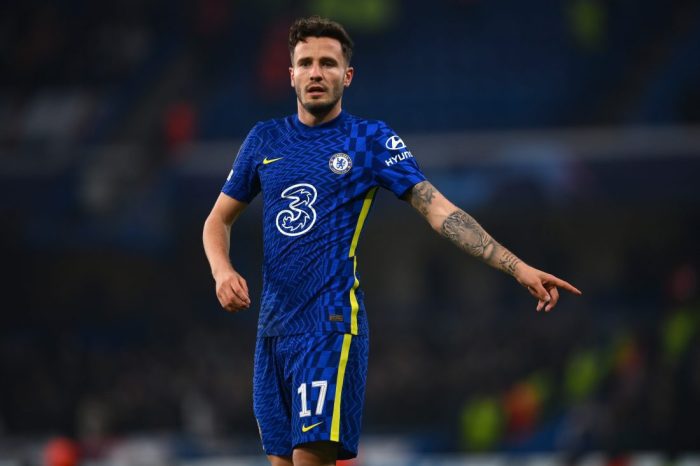 Saúl Ñíguez among names for the midfield