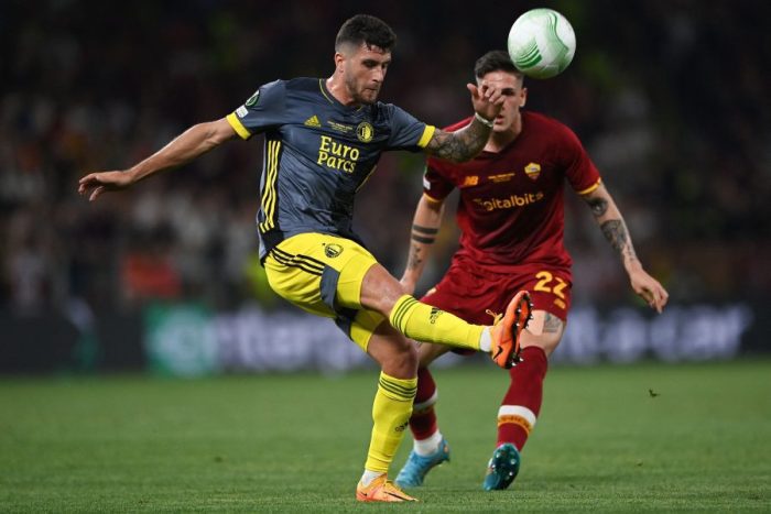 Roma resume contact with Marcos Senesi’s entourage