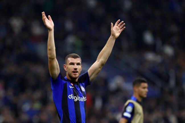 Edin Dzeko thanks Roma for 100 Serie A goals milestone