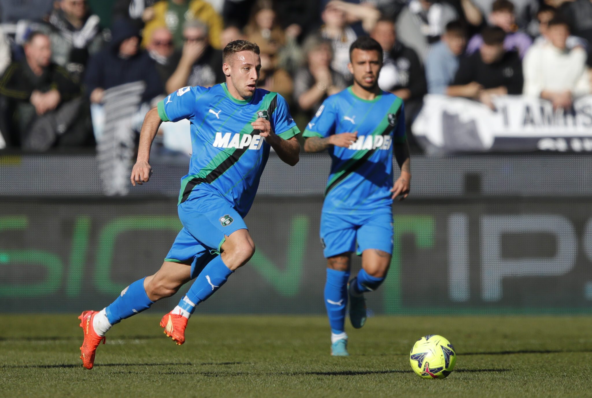 Sassuolo's Davide Frattesi remains Roma's priority for the summer