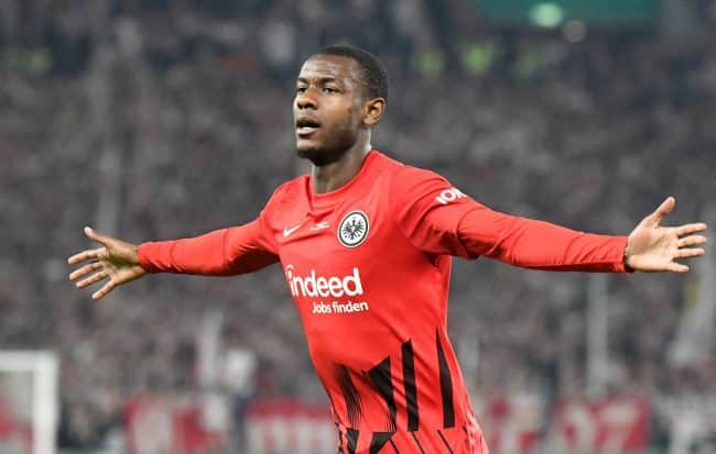 Evan Ndicka gives final OK to Roma move
