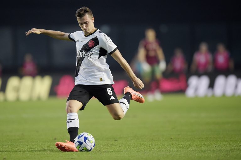 Roma interested in Vasco Da Gama fullback Lucas Piton