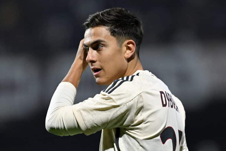 Erik Ten Hag requests Paulo Dybala at Manchester United