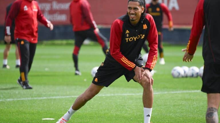 Chris Smalling, Renato Sanches called up for Lecce-Roma