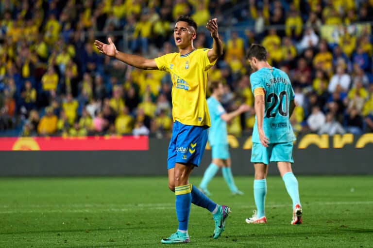 Las Palmas fullback Sergi Cardona on Roma's summer shortlist