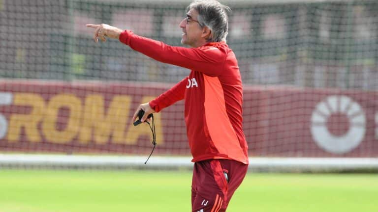 Ivan Juric during training: "When we start feeling tired, we keep going ...
