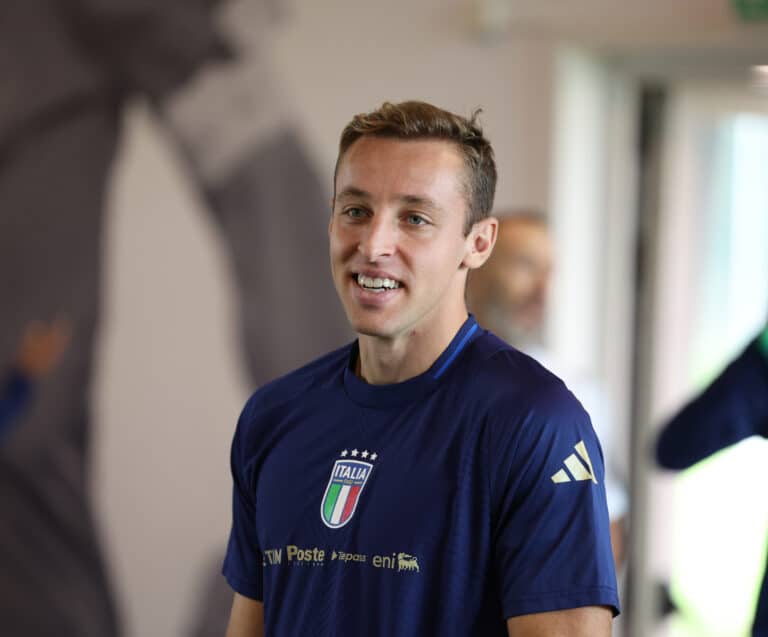 Davide Frattesi defends Pellegrini: "I would hold on tight to a captain ...