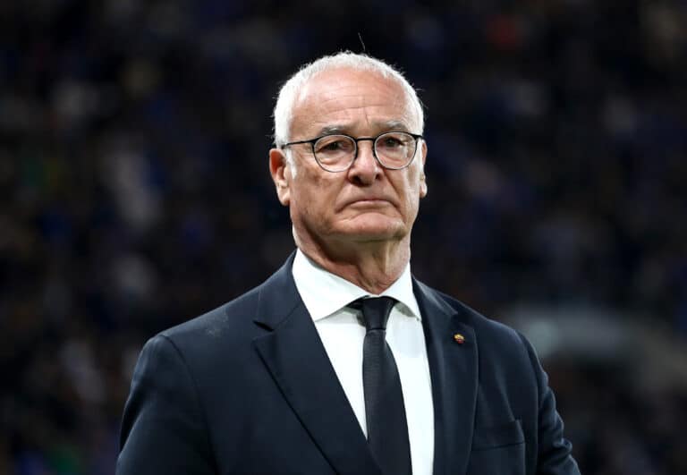 Ranieri protests VAR's decision: "It was a penalty for us."