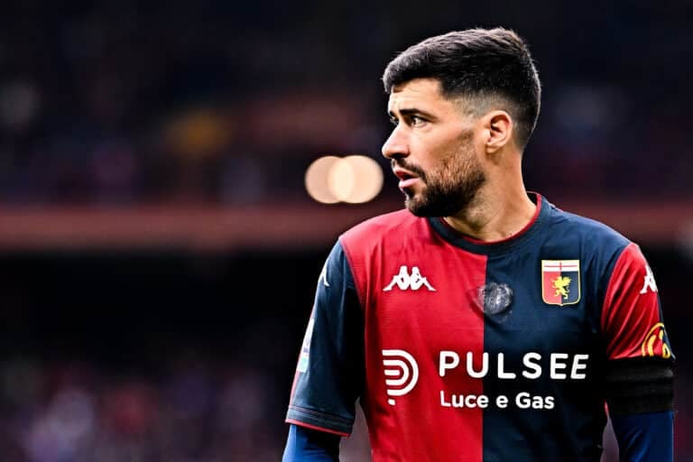 Roma look to Genoa's Aaron Martin as back-up leftback