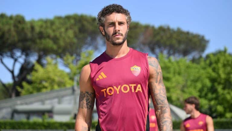 Mario Hermoso could stay at Roma