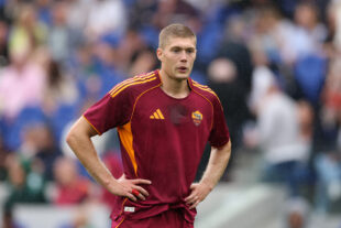 Napoli look to Dovbyk as Lucca's replacement